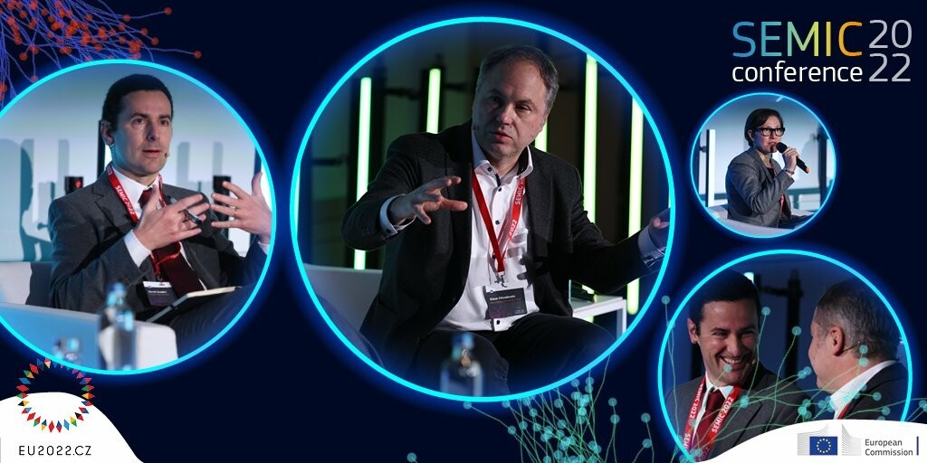 Veronica Gaffey (@EC_DIGIT_director_general@ec.social-network.europa.eu ...